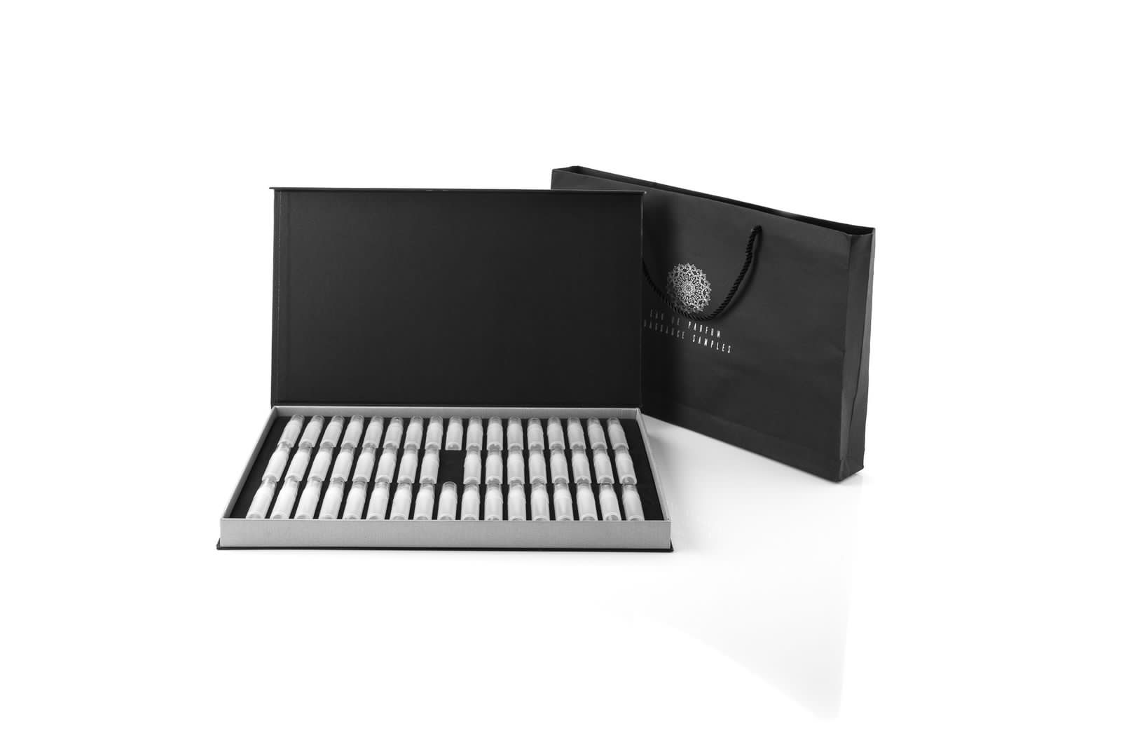Sample Case with Gift Bag (Holds 50) – PerfumeOilsSA